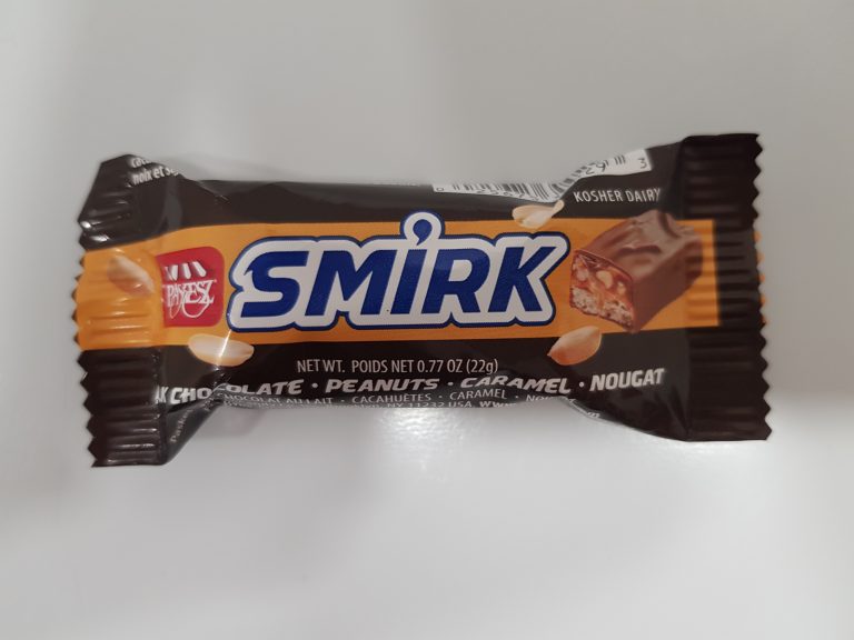 Mini Milk Chocolate, peanuts, caramel and nougat SMIRK – PORTUEL